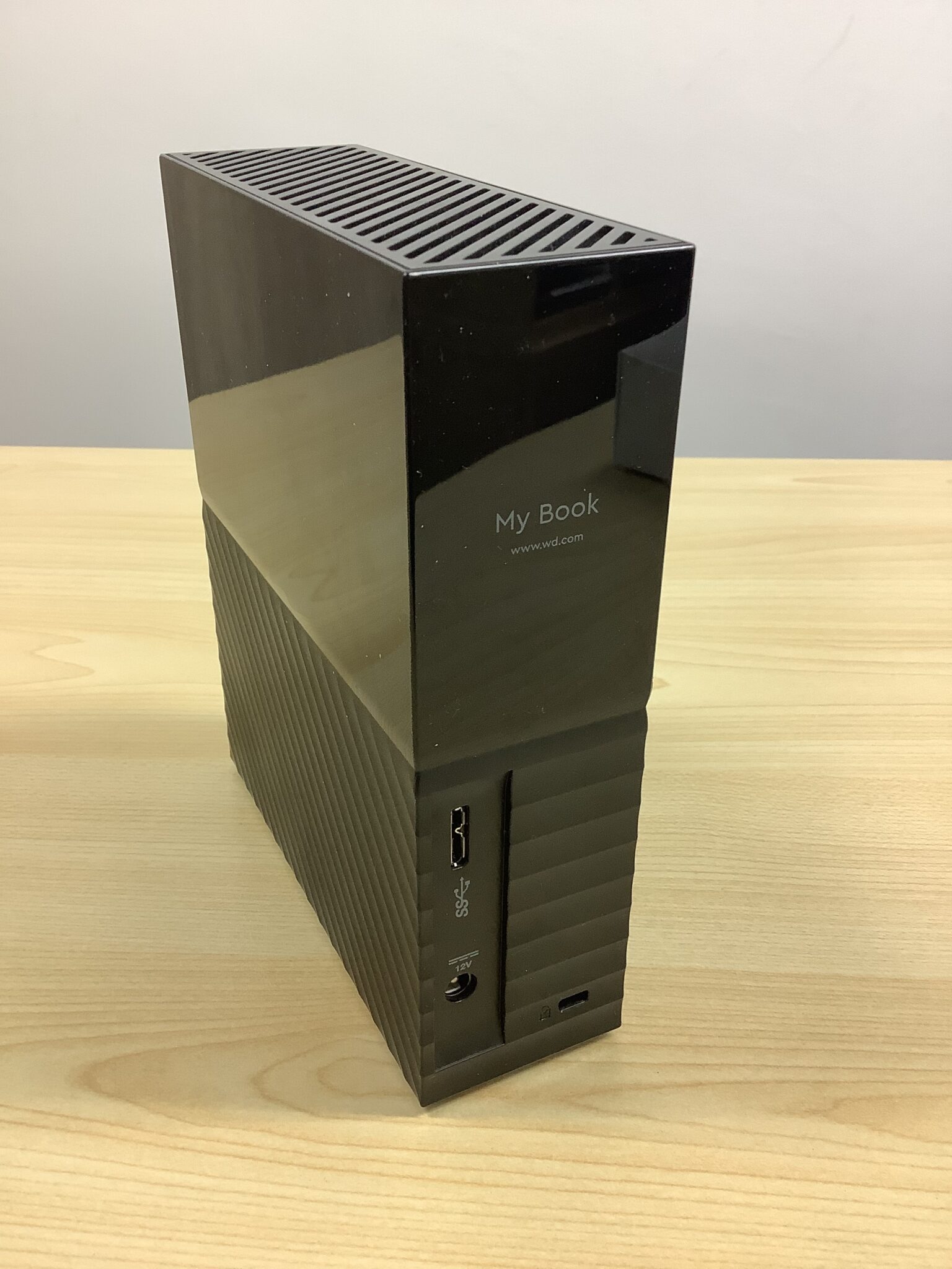 WD MyBook WDBBGB0080HBK 電源が入らない | データSOS