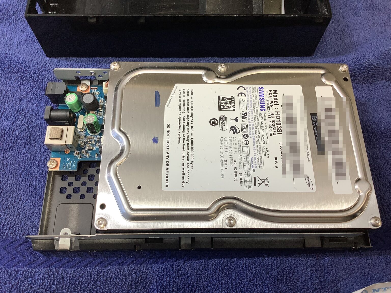 LACIE 外付けUSB HDD LCH-DB1TUTV 電源が入らない - データSOS